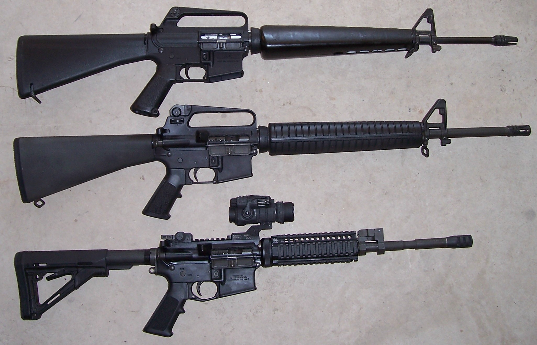 Index of /images/file/guns