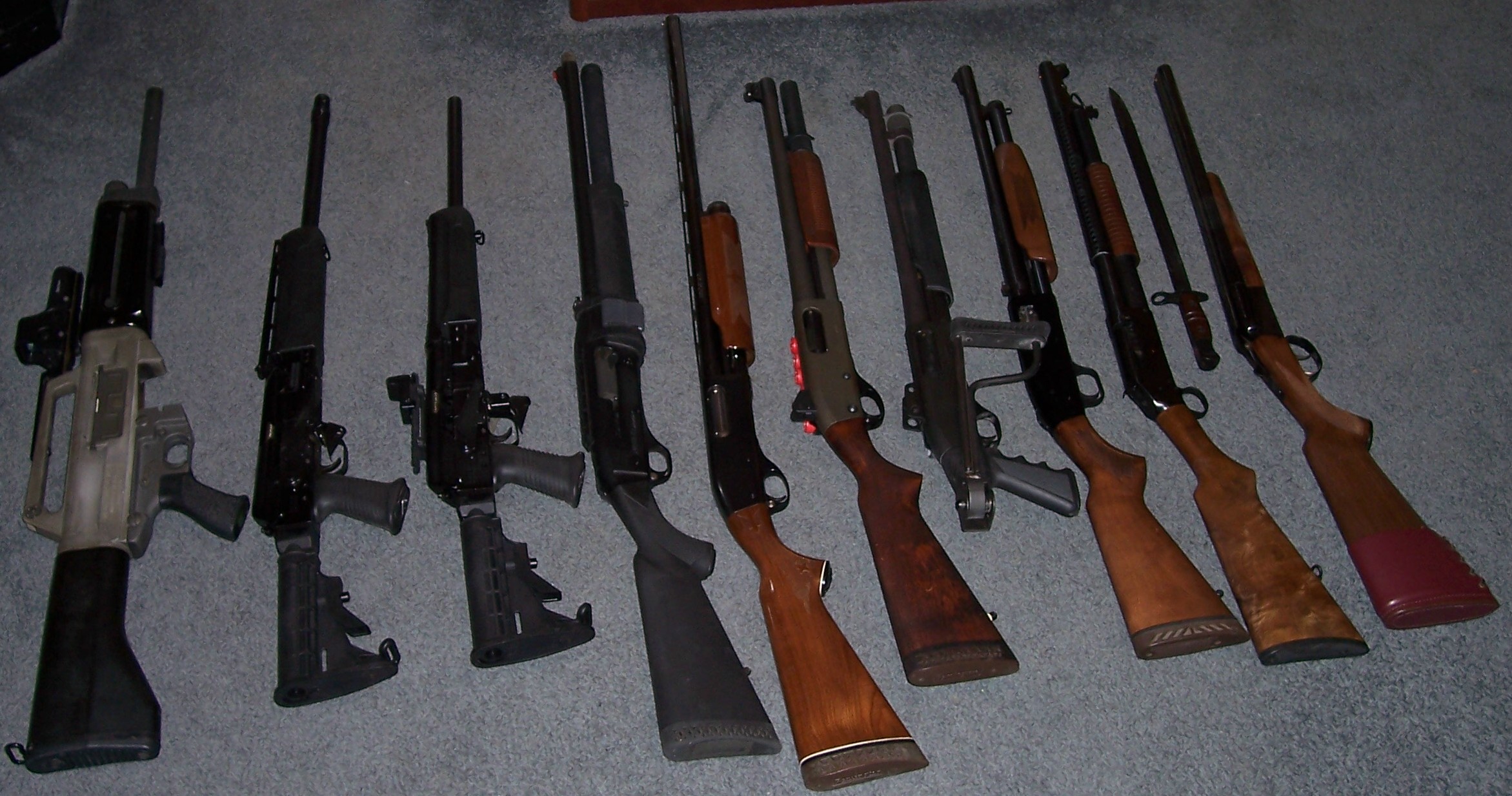 Index of /images/file/guns